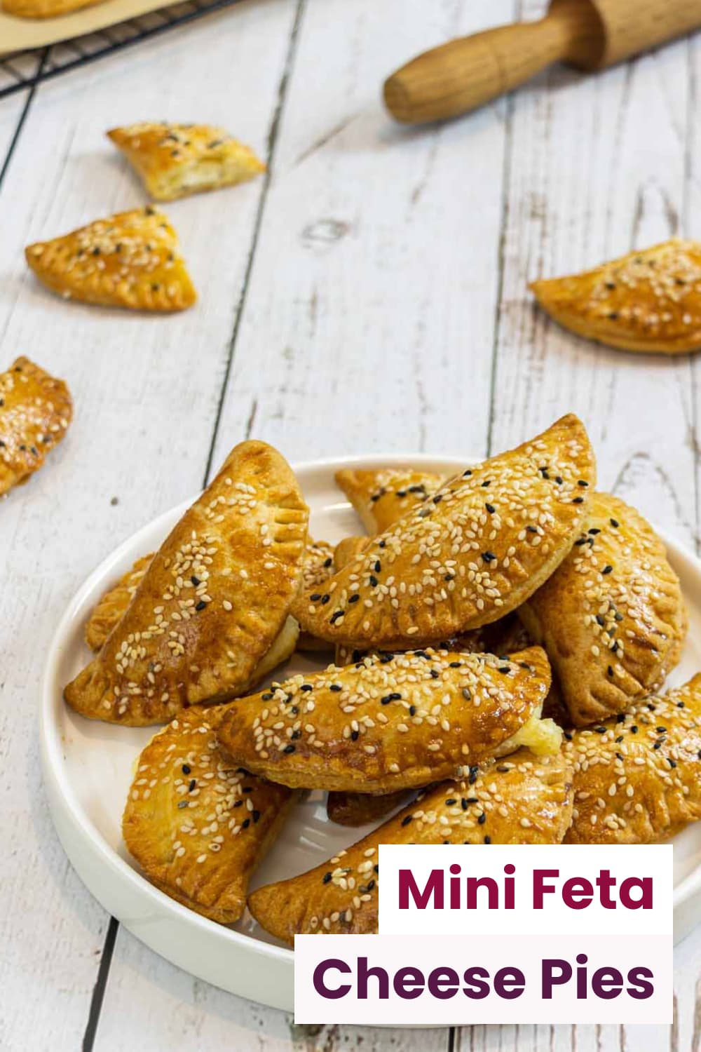 Mini Cheese pies | fooodlove.com