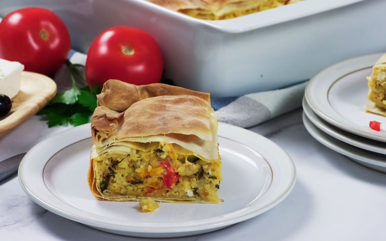 Veggie Bulgur Pie with Filo | fooodlove.com