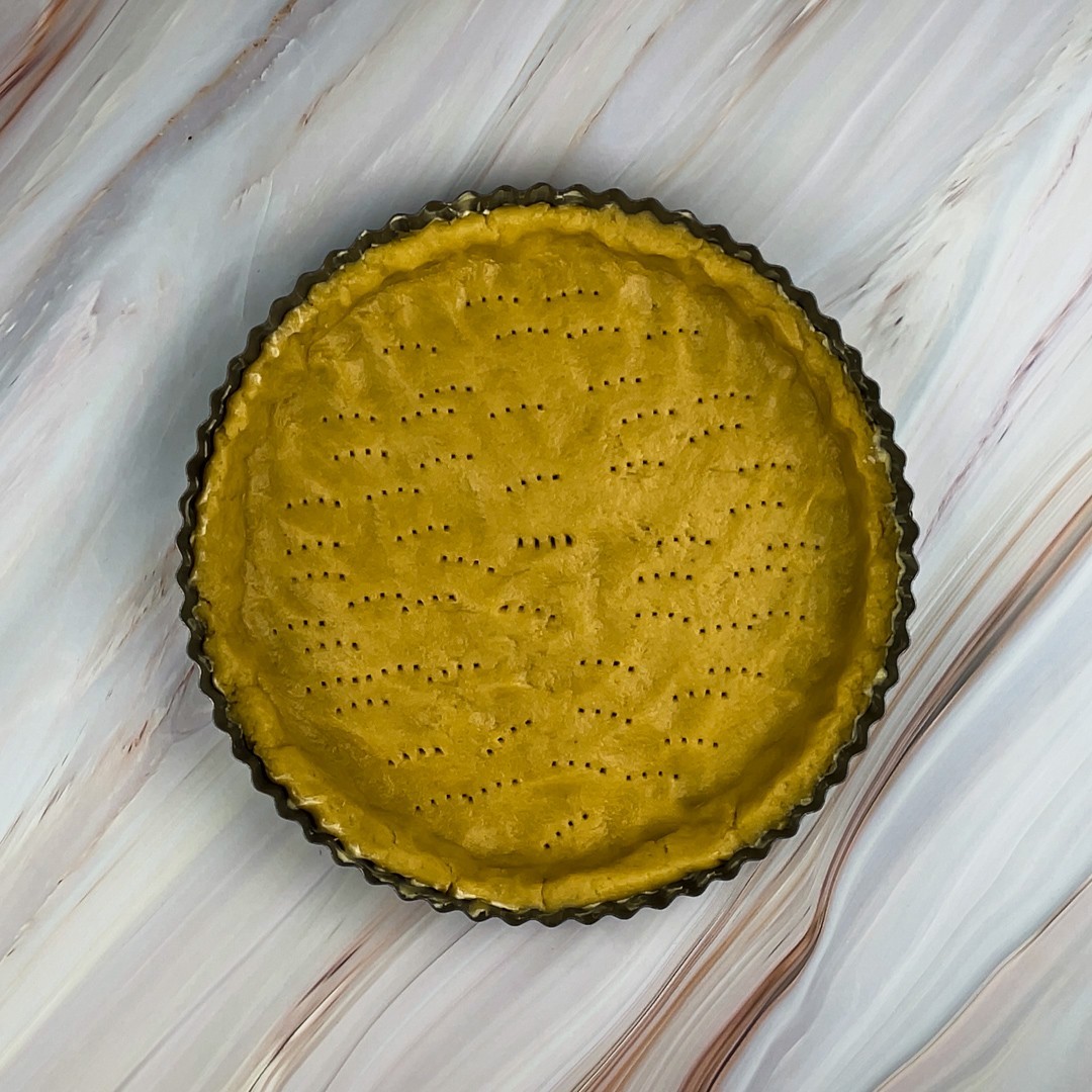 Greek jam tart Pasta Flora | fooodlove.com